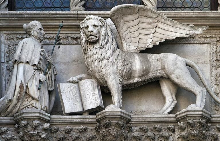 The Symbolism of the Winged Lion: Power, Courage, and Divine Protection